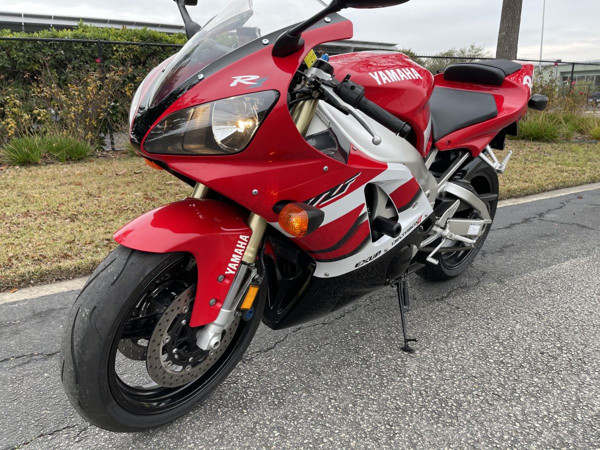 2000 Yamaha R1=SOLD= - The Motorcycle Shop