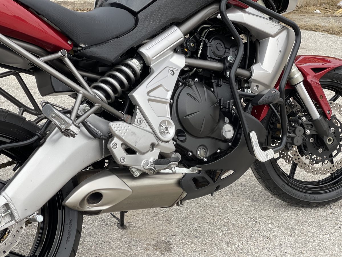 2011 Kawasaki Versys 650 engine – The Motorcycle Shop