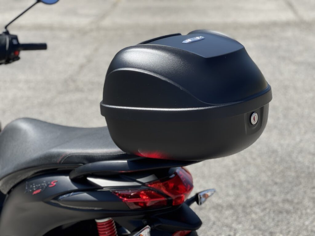 2022 Piaggio Liberty 150S w/top box =SOLD= - The Motorcycle Shop