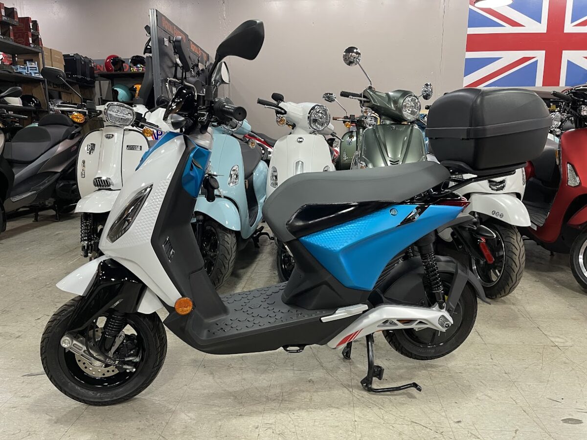 New 2022 Piaggio 1 Active Electric Scooter – $1000 OFF MSRP! – The ...