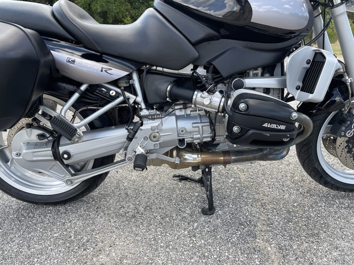 1999 BMW R1100R - Low Miles! -=SOLD= - The Motorcycle Shop